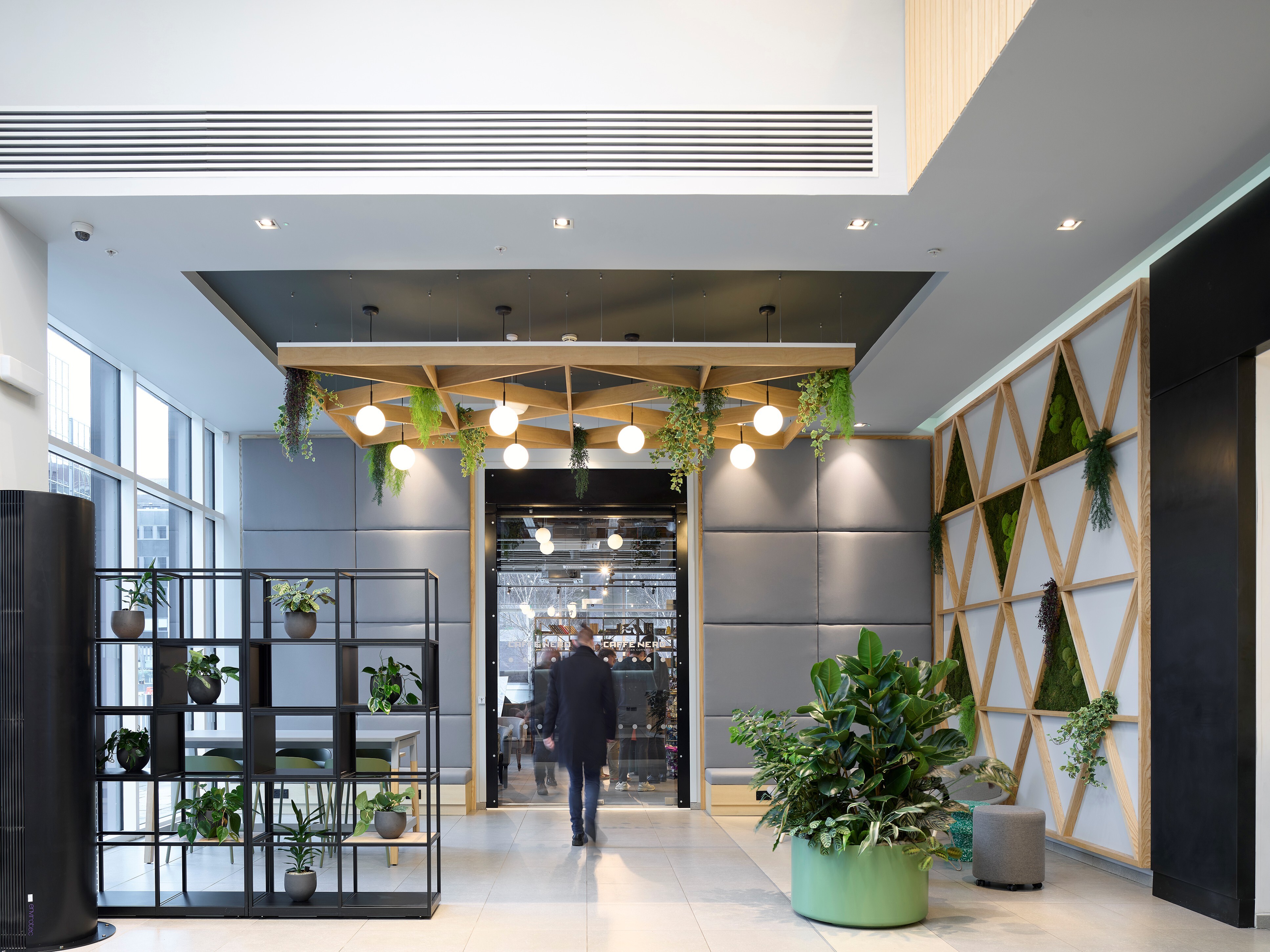 St Vincent Plaza | Form